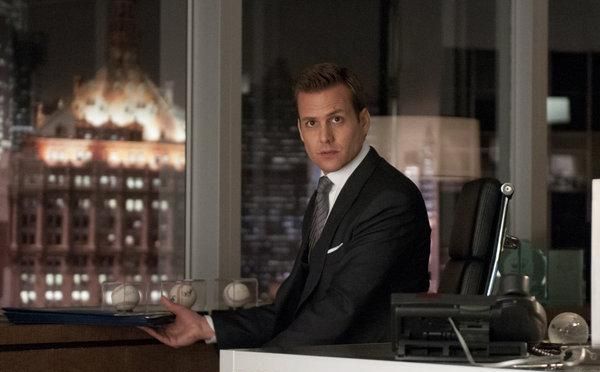 Suits : Suits : Fotos Gabriel Macht - 613 no 636 - AdoroCinema