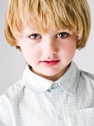 Phoenix List - AdoroCinema