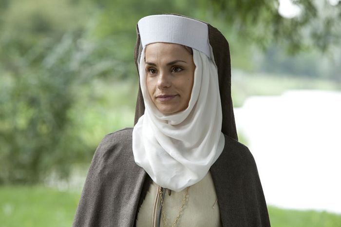 World Without End : Fotos Charlotte Riley - 71 no 75 - AdoroCinema