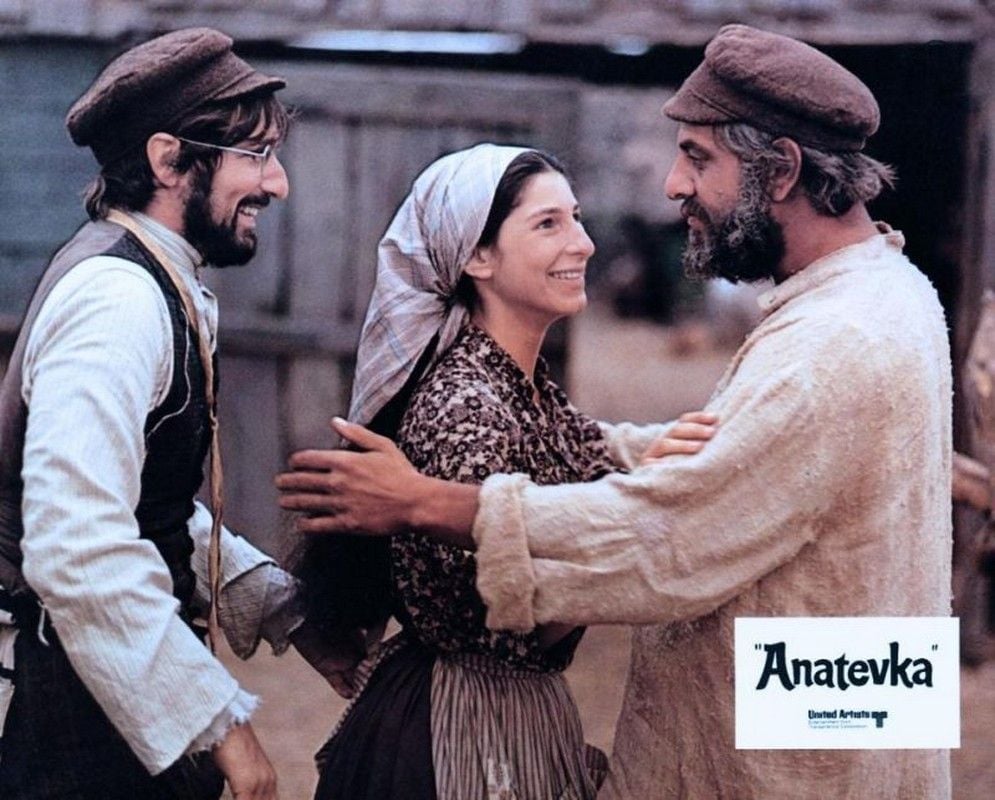 Foto de Rosalind Harris - Um Violinista No Telhado : Fotos Rosalind ...