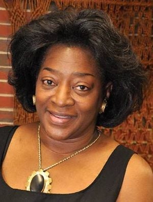 Tonea Stewart : Filmografia - AdoroCinema