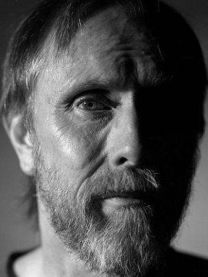 Bruce Conner - AdoroCinema