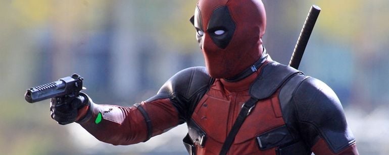 Deadpool exibe suas armas em nova imagem oficial - Notícias de cinema ...