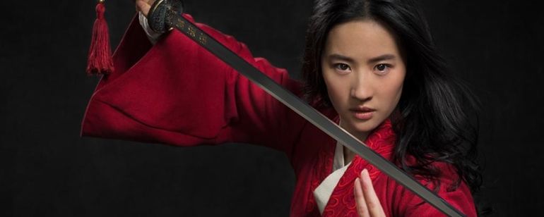 Mulan: Diretora compartilha fotos dos bastidores do live-action ...