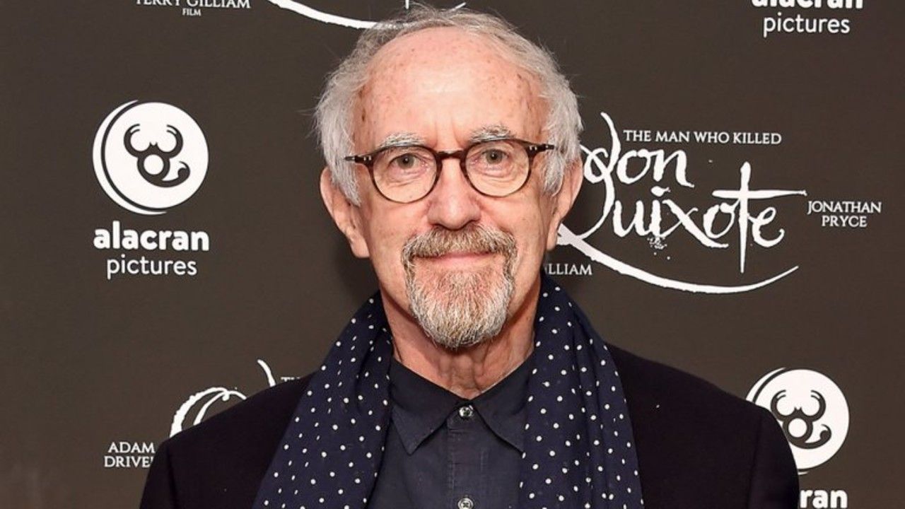 The Crown: Série da Netflix escala Jonathan Pryce para as temporadas 5 ...