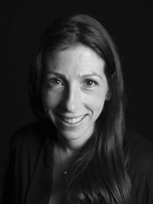 Hilla Medalia - AdoroCinema