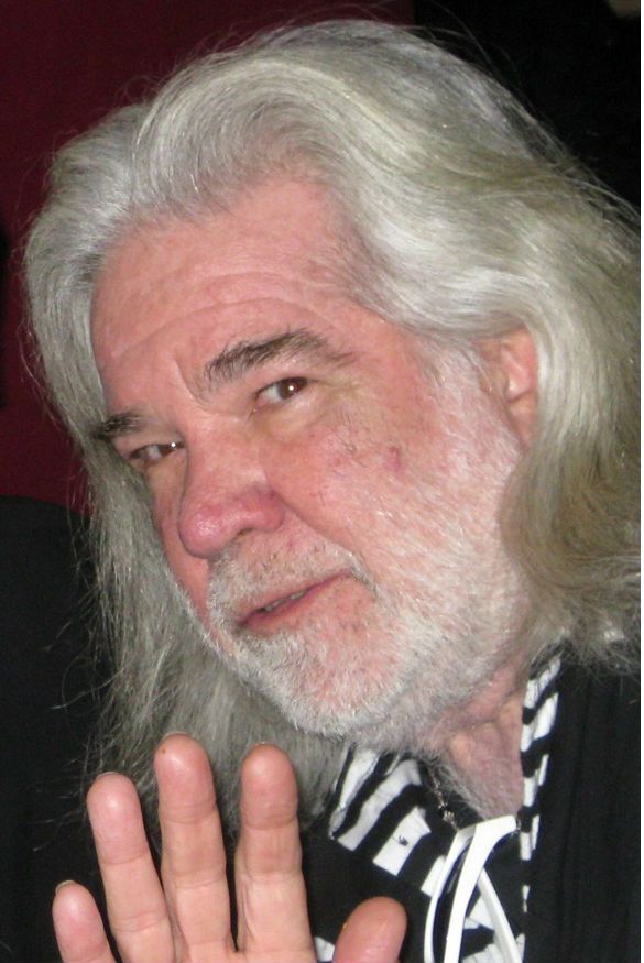 Floyd Mutrux - AdoroCinema