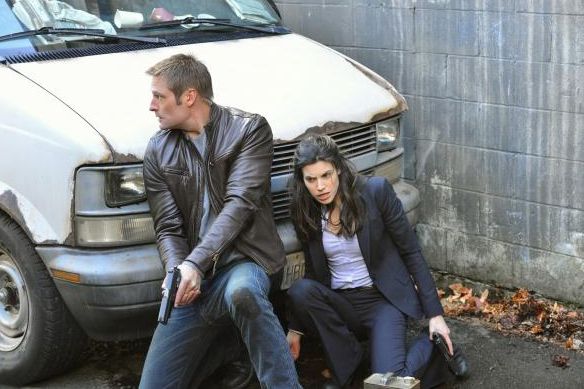 Intelligence : Intelligence : Fotos Josh Holloway, Meghan Ory - 76 no ...