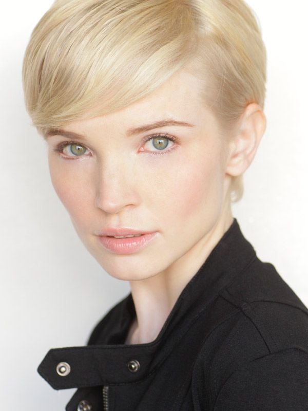 Elizabeth Olin - AdoroCinema