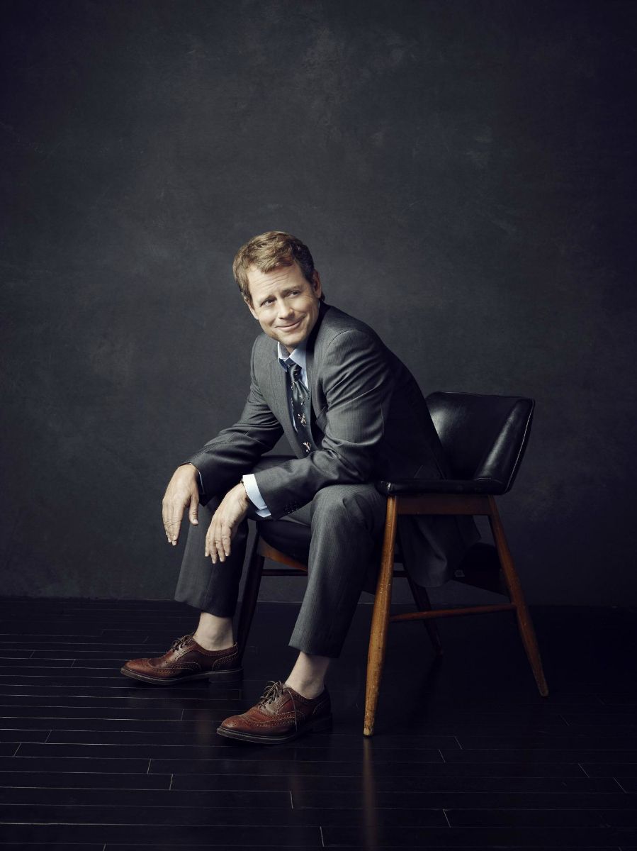 Rake (US) : Fotos Greg Kinnear - 36 no 52 - AdoroCinema