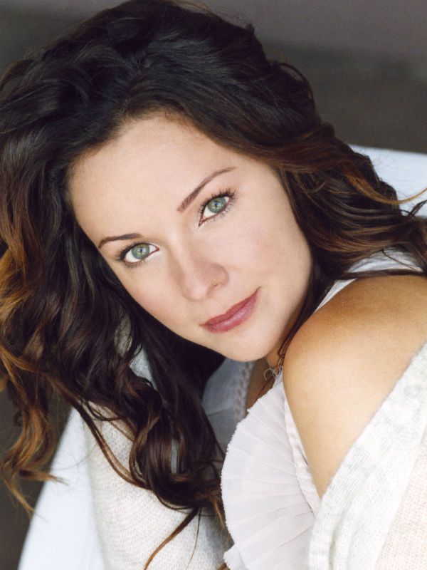 Ginifer King - AdoroCinema