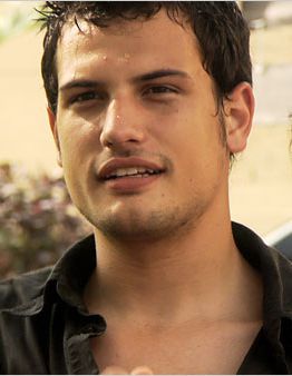 Robert Urbina - AdoroCinema