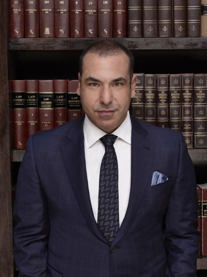 Suits : Fotos Rick Hoffman - 573 no 636 - AdoroCinema