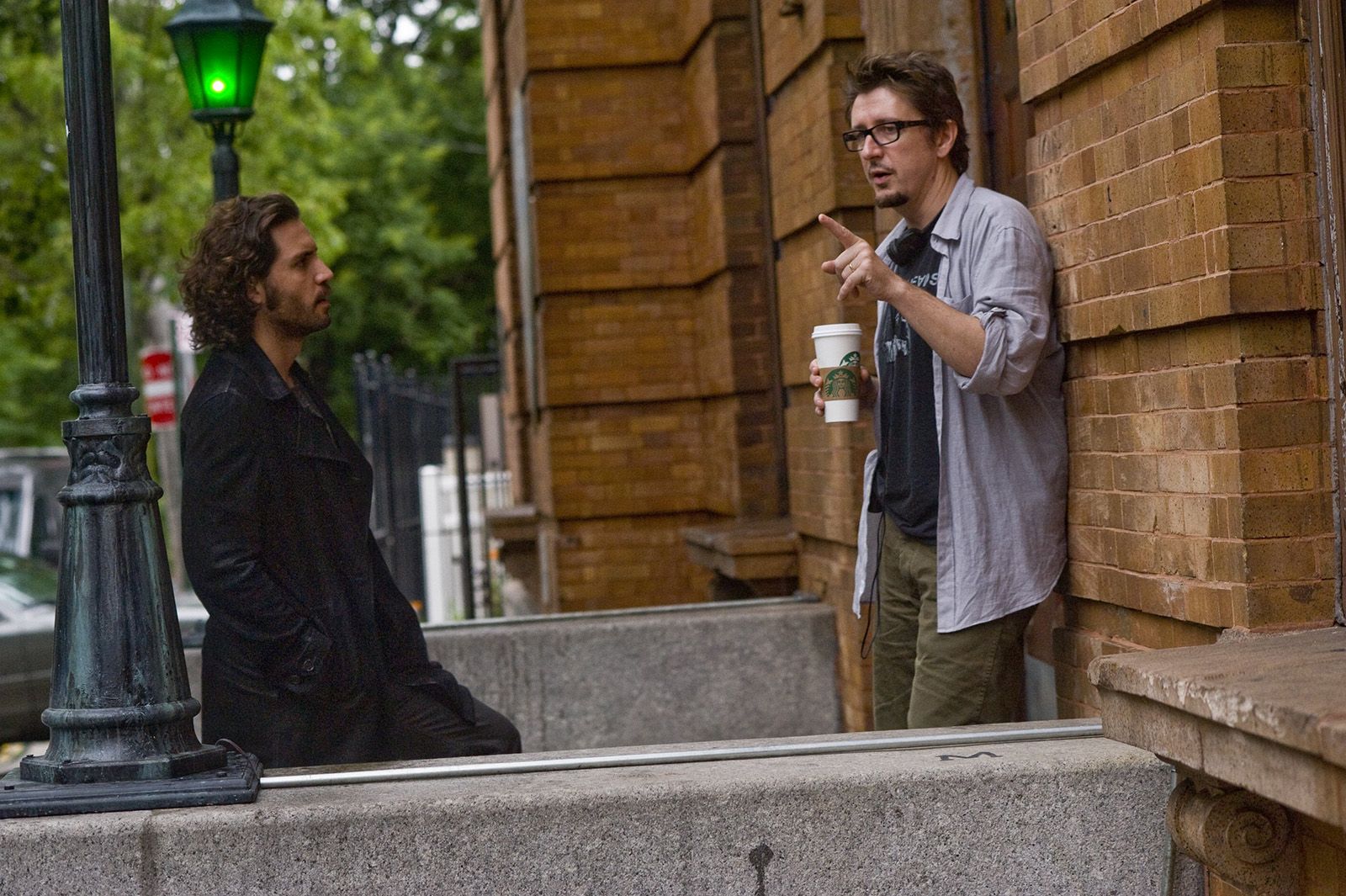 Foto de Scott Derrickson - Livrai-nos do Mal : Foto Édgar Ramírez ...