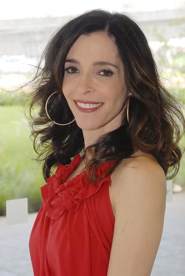 Deborah Evelyn - AdoroCinema