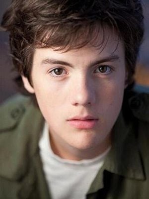 Matthew Knight : Filmografia - AdoroCinema