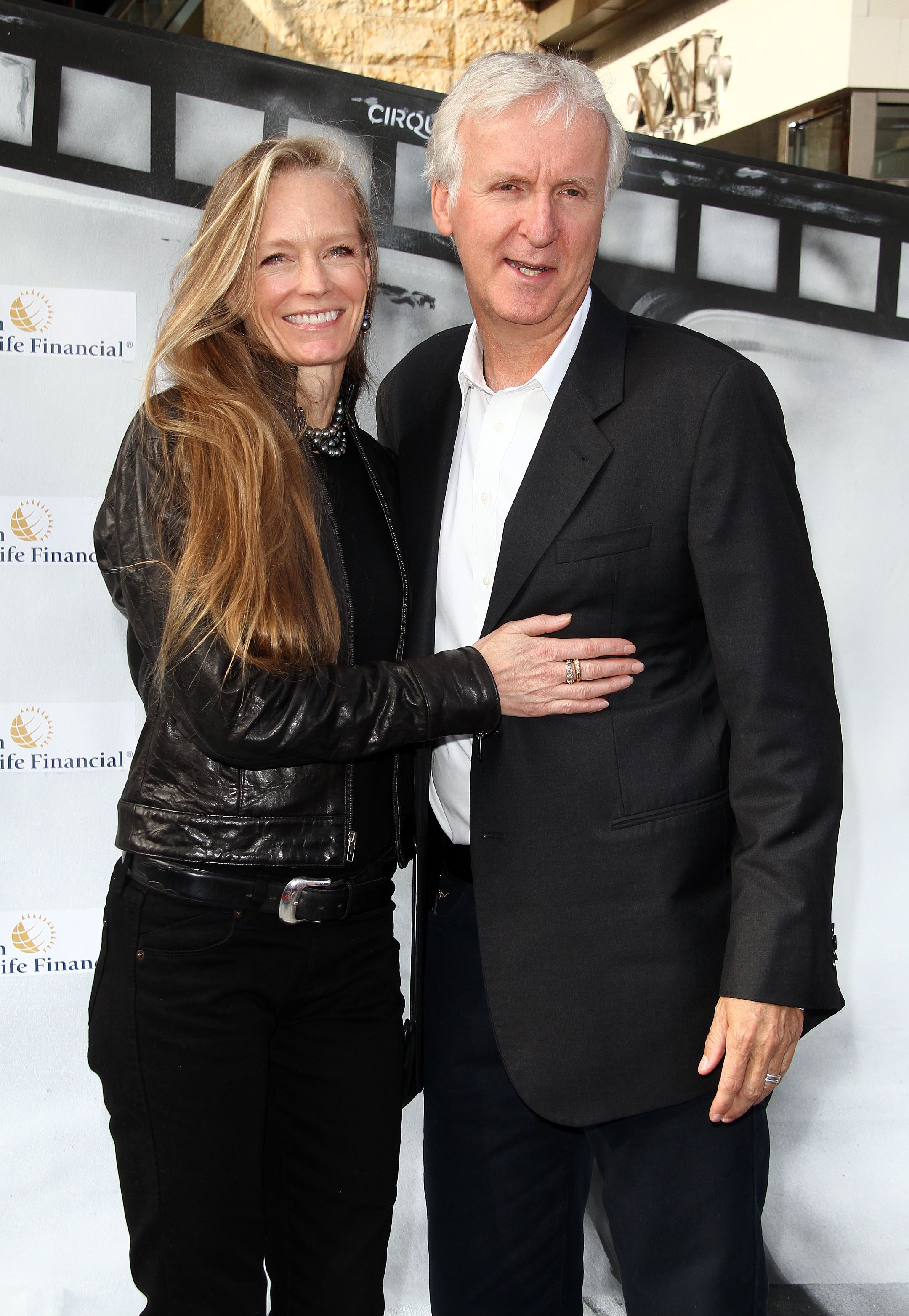 Foto de Suzy Amis - Revista James Cameron, Suzy Amis - Foto 1 de 2 ...