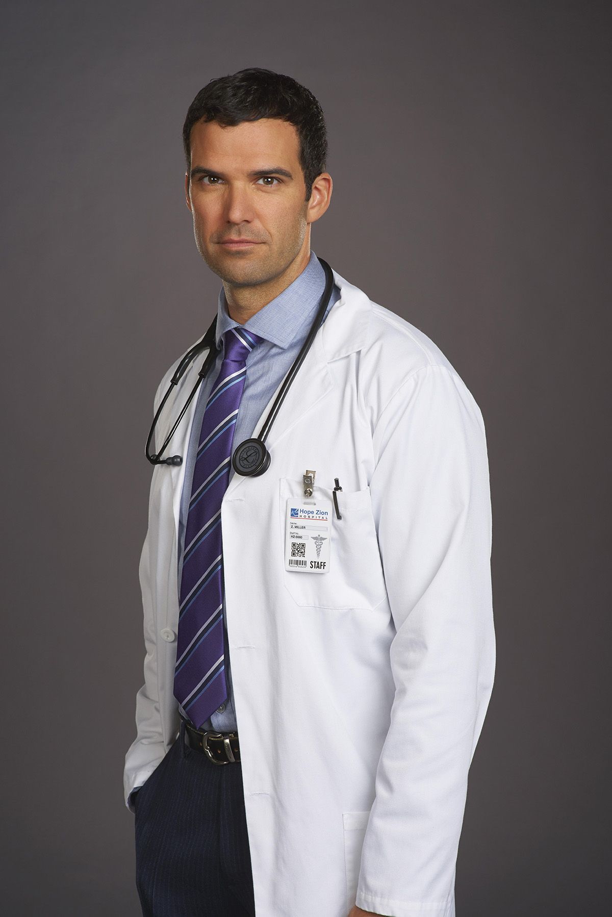 Foto de Benjamin Ayres - Foto Benjamin Ayres, Huse Madhavji - AdoroCinema