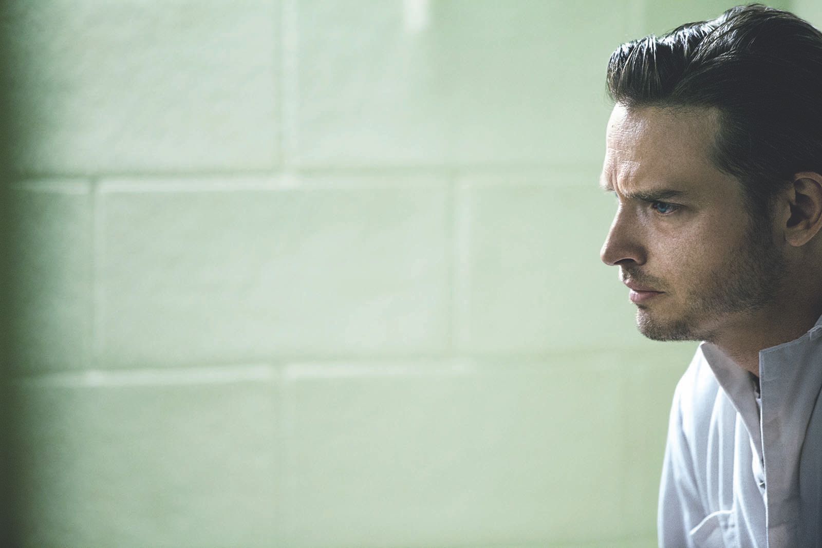 Rectify: Foto Aden Young - 55 no 75 - AdoroCinema