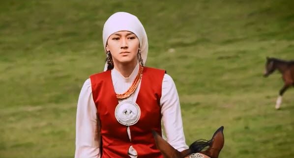 Foto do filme Kurmanjan datka - Foto 3 de 5 - AdoroCinema