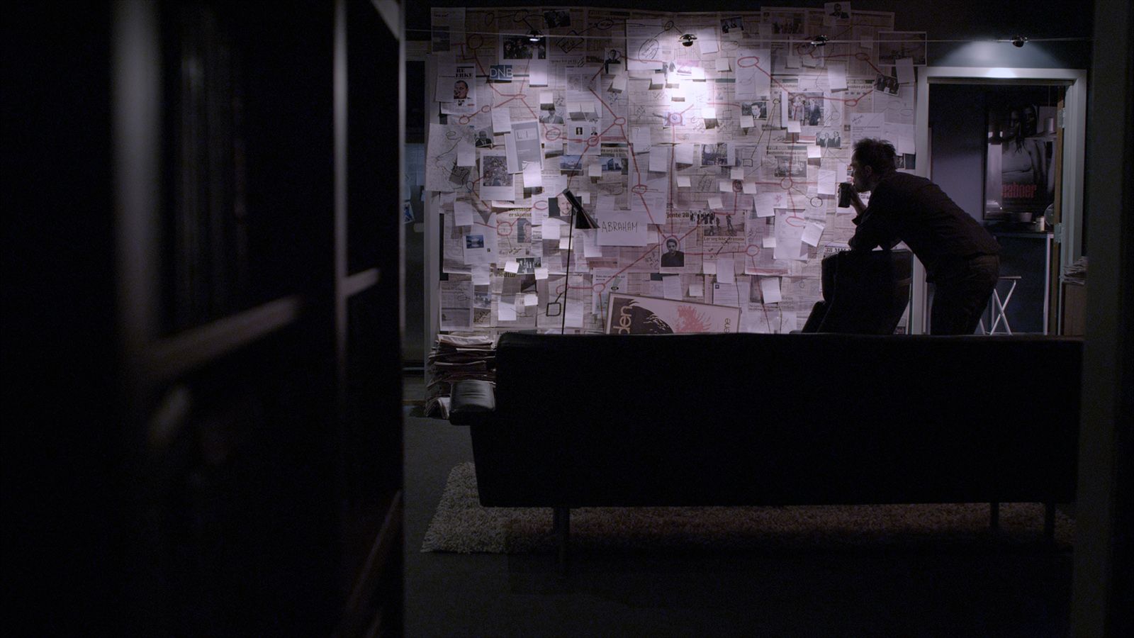 Mammon : Mammon : Fotos - 4 no 7 - AdoroCinema