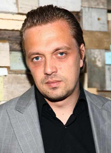 Steven Wiig - AdoroCinema