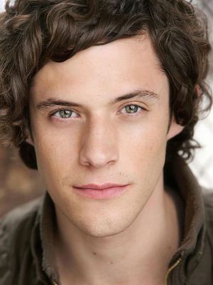 Kyle Harris - AdoroCinema