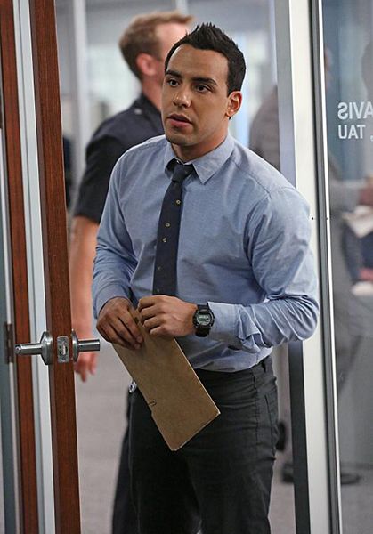 Stalker : Stalker : Fotos Victor Rasuk - 68 no 146 - AdoroCinema