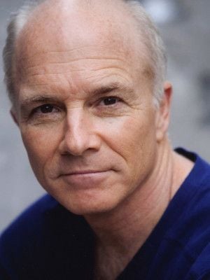 Dan Butler - AdoroCinema