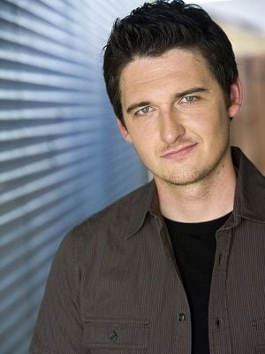 Toby Moore - AdoroCinema