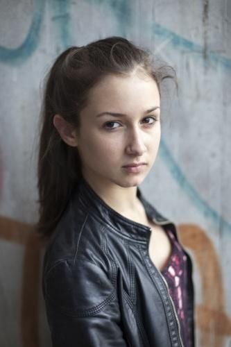 Laura Antonia Roge - AdoroCinema