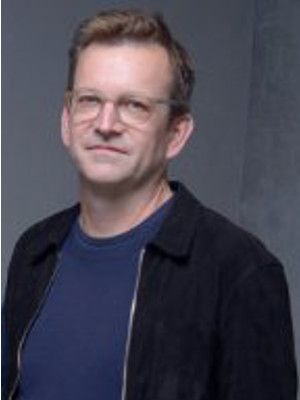 Philip Martin (IV) - AdoroCinema