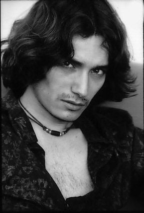 Enrique Alcides - AdoroCinema