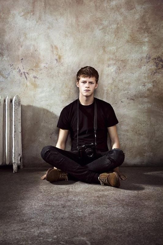 The Slap (US) : Fotos Lucas Hedges - 26 no 31 - AdoroCinema