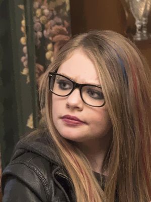 Madison Moellers - AdoroCinema