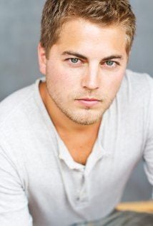 Edward Ruttle - AdoroCinema