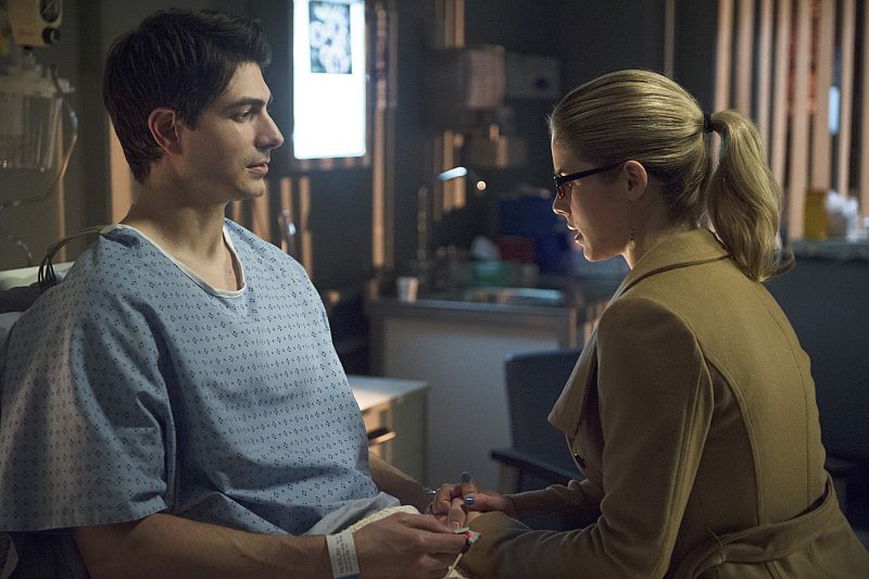 Arrow : Arrow : Fotos Brandon Routh - 574 no 1136 - AdoroCinema