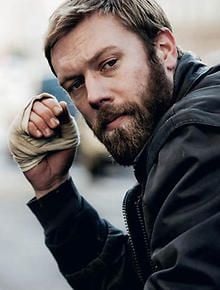 Gustav Fischer Kjærulff - AdoroCinema