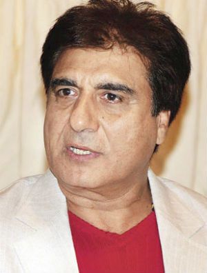 Raj Babbar - AdoroCinema