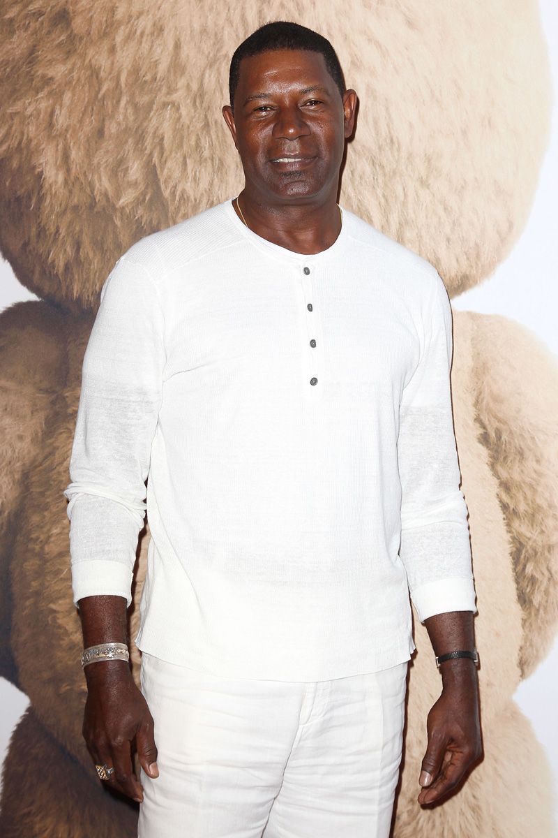 Facebook Dennis Haysbert Dennis Haysbert - SensaCine.com.mx