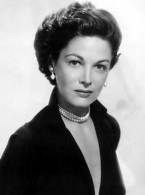 Joan Taylor - AdoroCinema