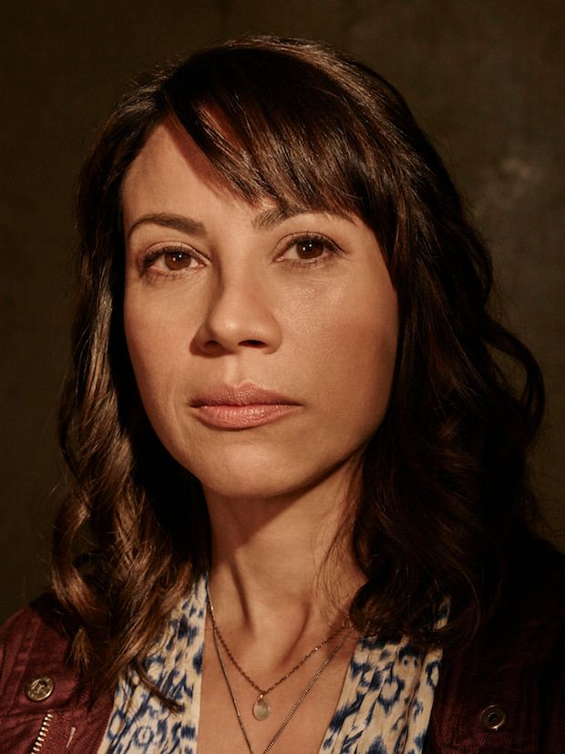Fear the Walking Dead : Fotos Elizabeth Rodriguez - 439 no 450 ...