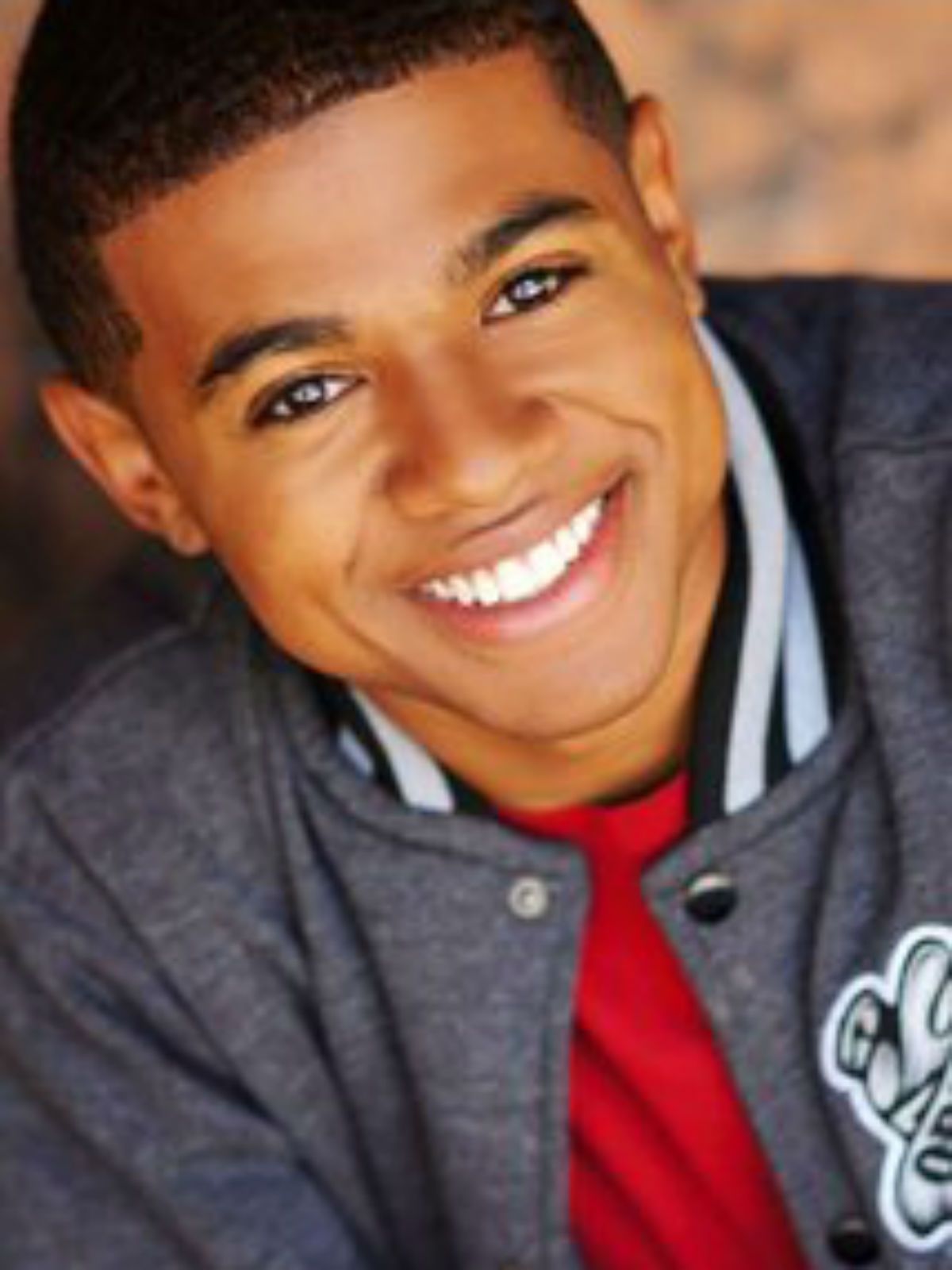 B.J. Mitchell - AdoroCinema