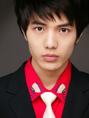 Shi-hoo Kim - AdoroCinema