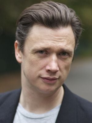 Denis Lyons - AdoroCinema