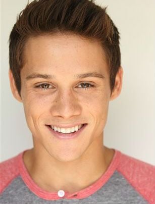 Timothy Granaderos - AdoroCinema