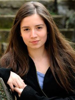 Elit İşcan - AdoroCinema