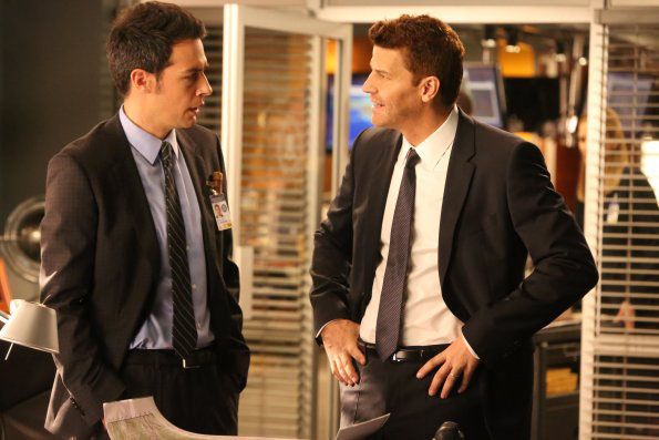 Bones : Bones : Fotos David Boreanaz - 4 no 633 - AdoroCinema