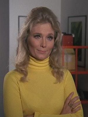 Beth Brickell - AdoroCinema