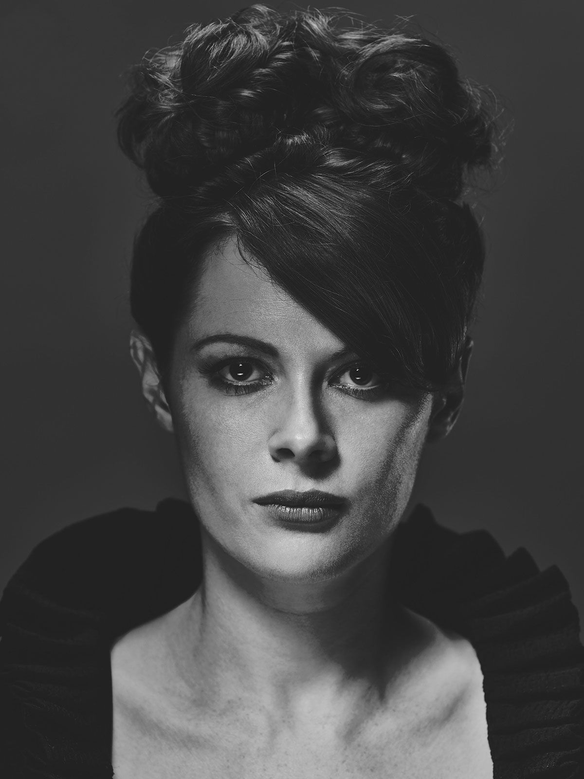 Into the Badlands : Fotos Emily Beecham - 110 no 125 - AdoroCinema